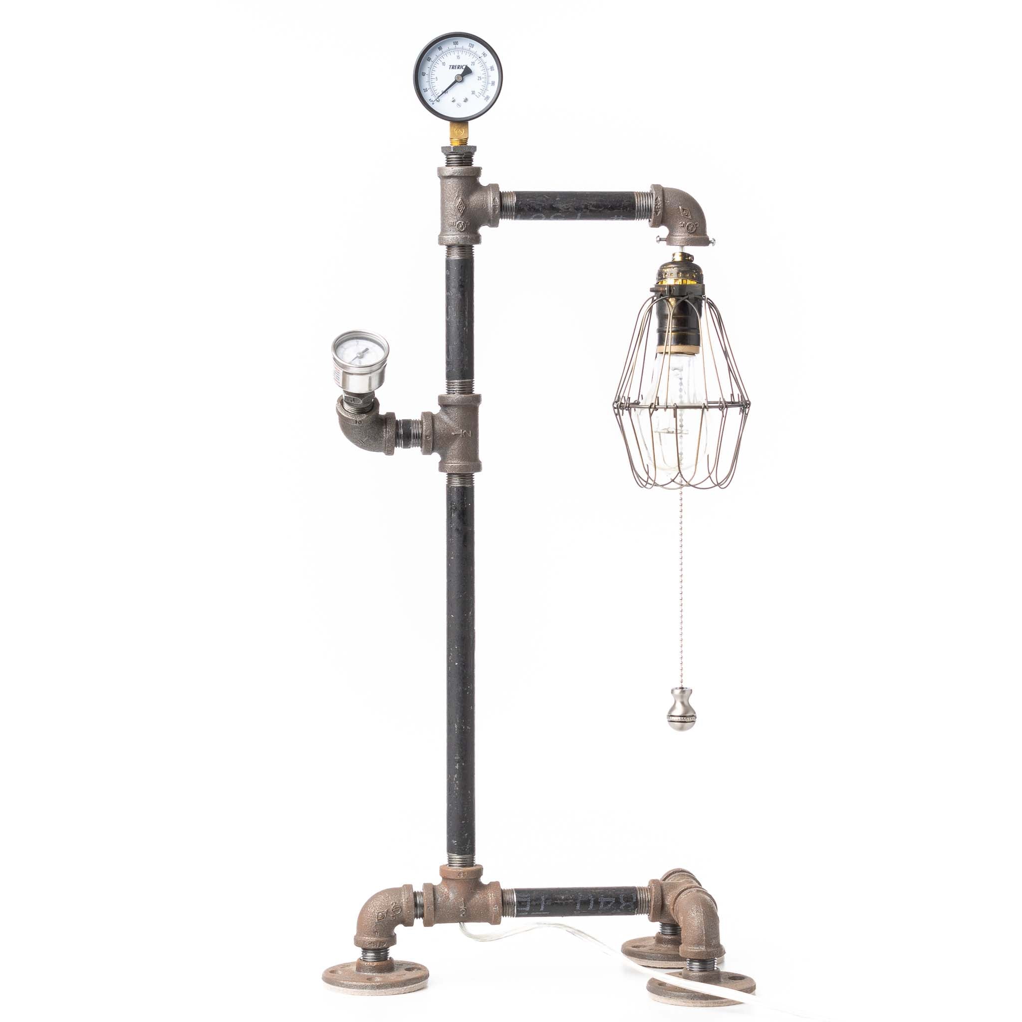 Single Bulb Gas Pipe Lamp – Iron Crow